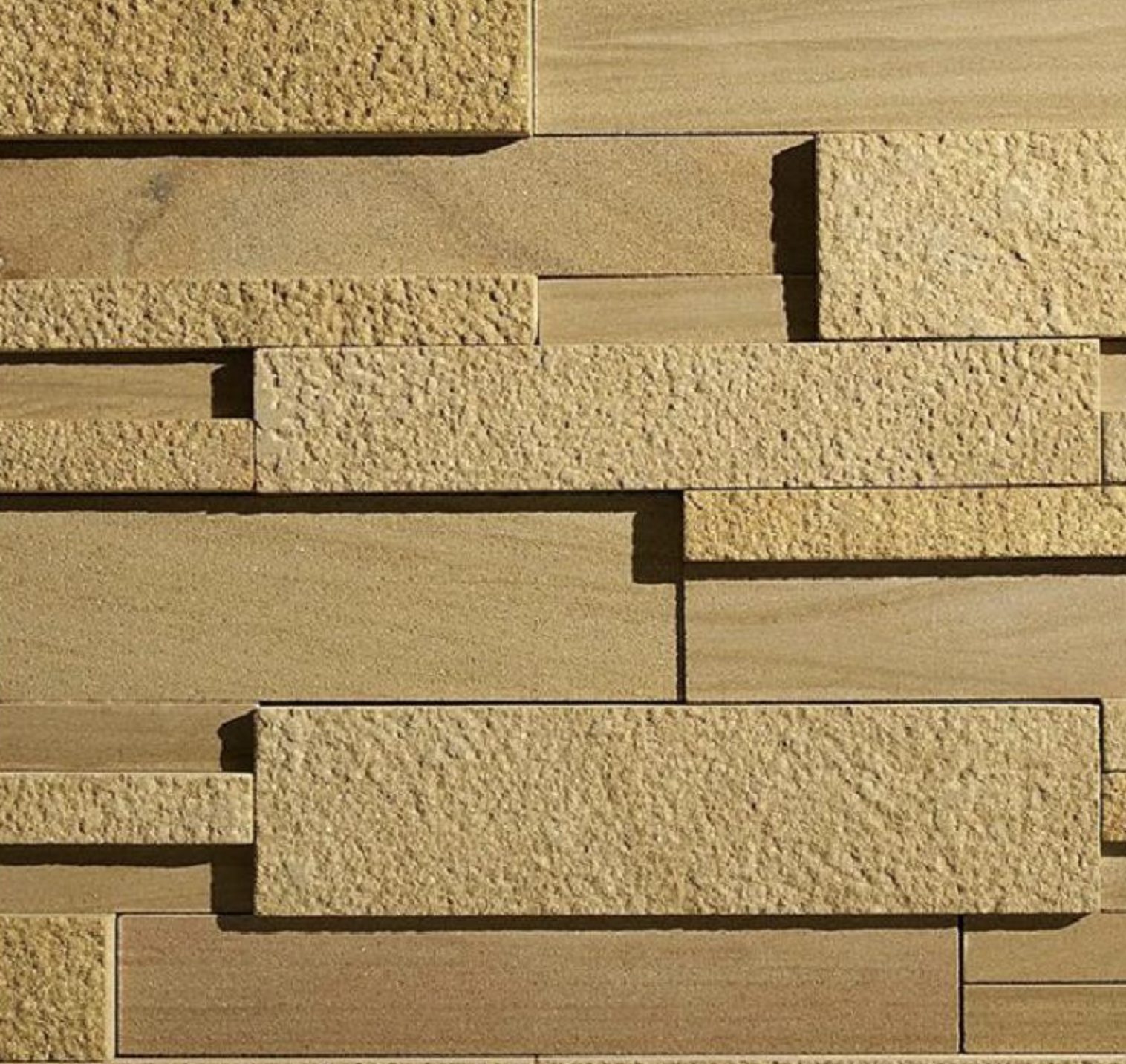 Erthcoverings - Natural Stone Veneer - Regular Strips Cedarstone