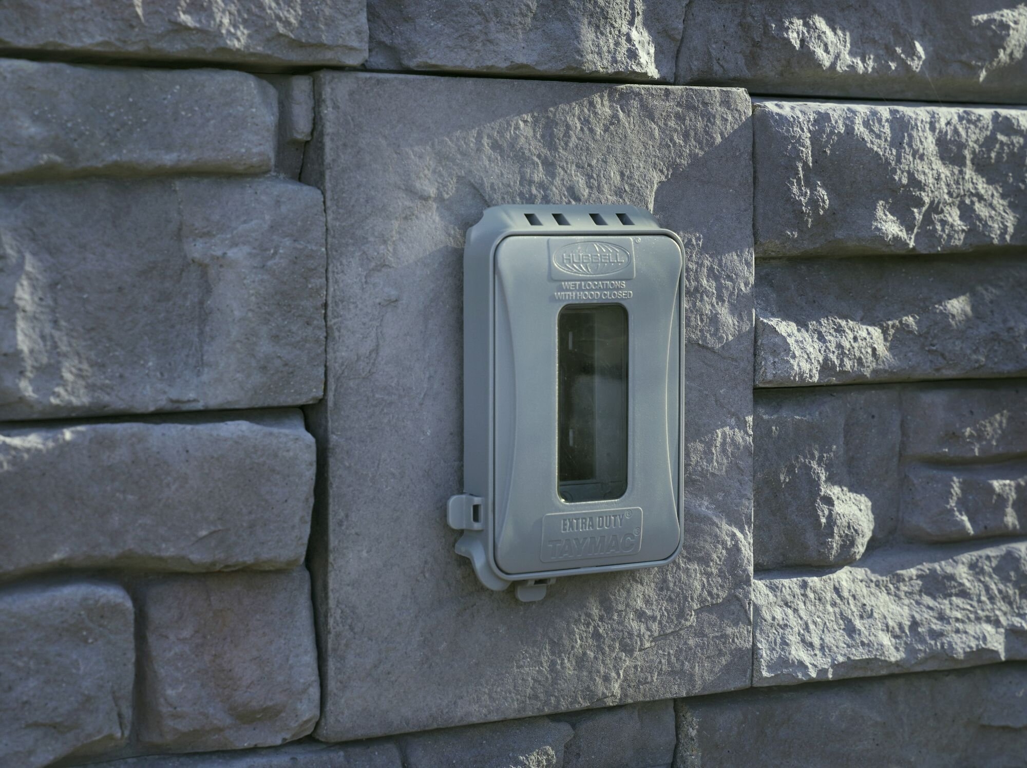 Fusion Stone - Installation Accessories - Round / Rectangle Box
